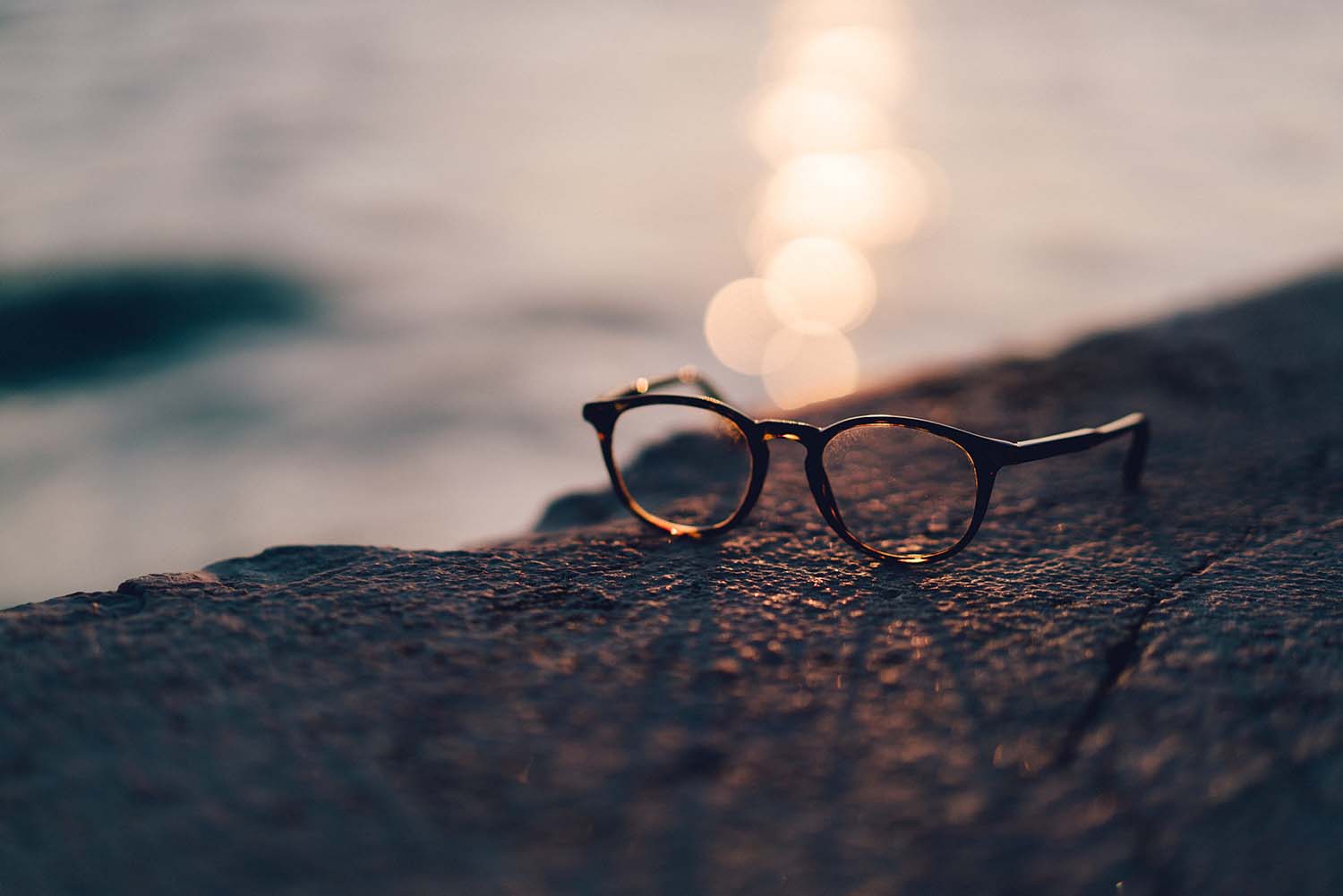 How To Choose The Right Reading Glasses For You
